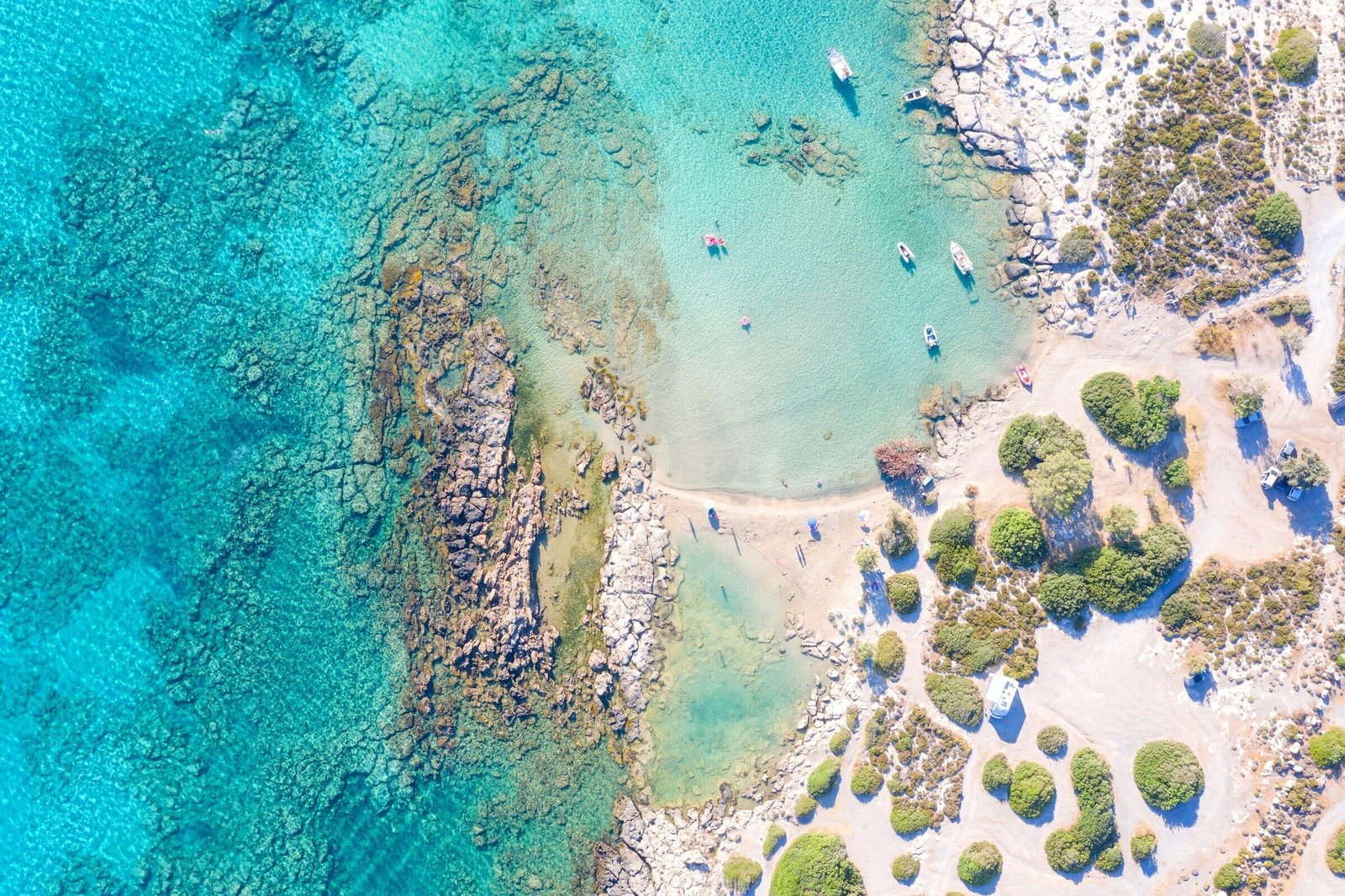 12 Gorgeous Crete Beaches to Visit for the Ultimate Relaxation Experience