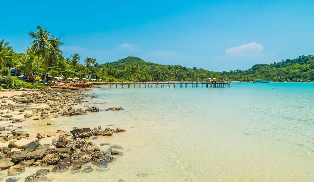 Baga Beach: Explore One of India’s Cleanest Beaches in Goa