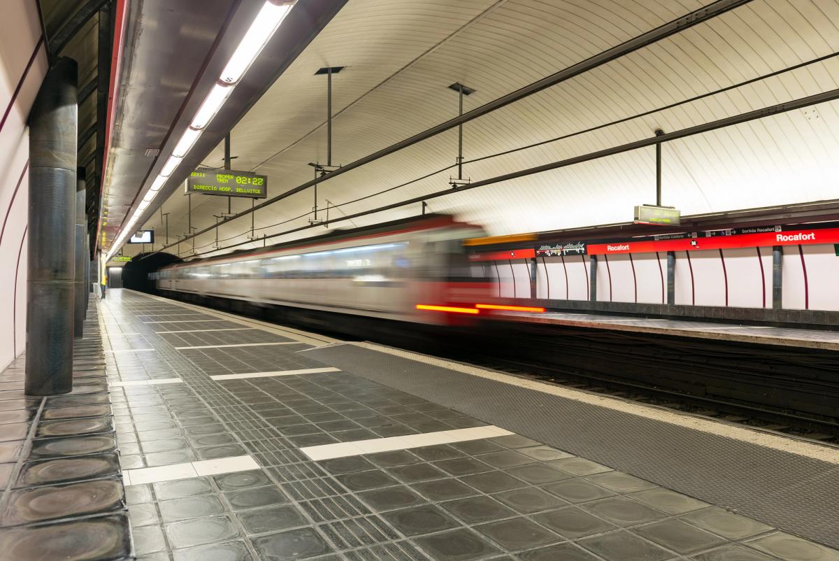 Ghost Stations: Mysterious Metro Locations to Be Visited in Barcelona